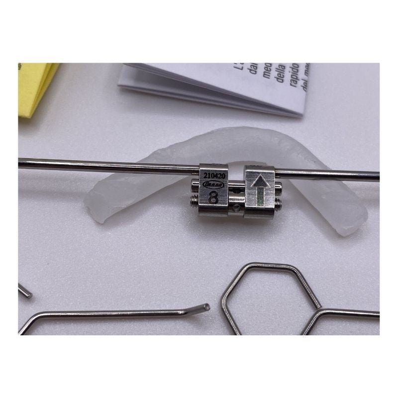 hyrax lower arch expansion – AK Smile